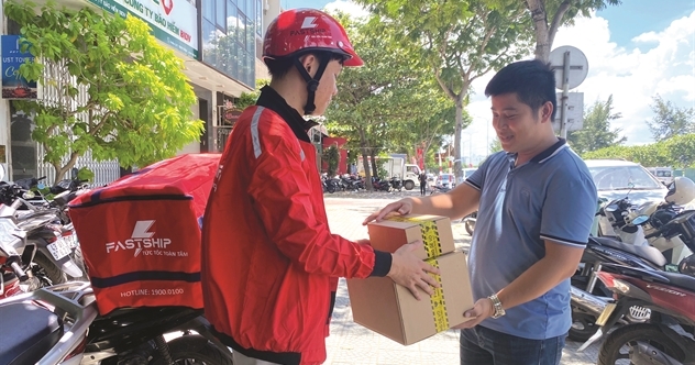 FastShip học từ vấp ngã