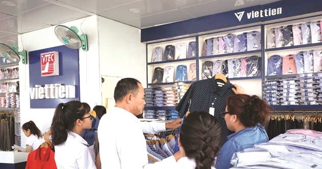 Thế thủ của May Việt Tiến